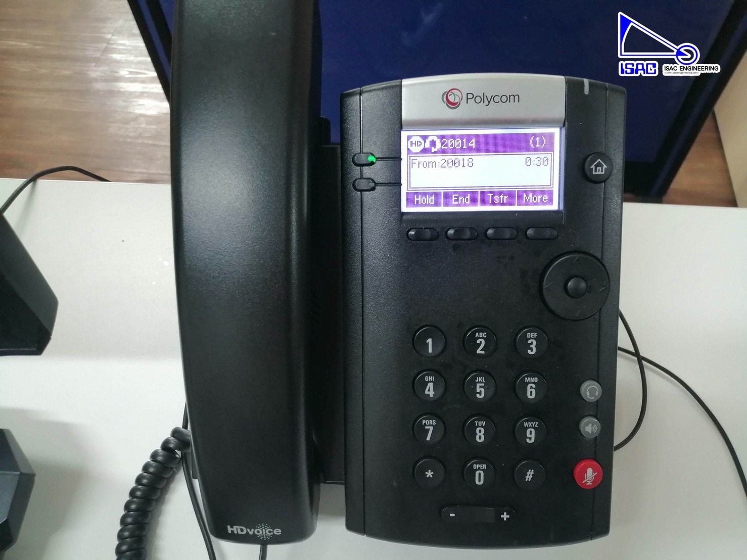 ลูกค้าทดสอบการใช้งานหูฟัง Yealink YHS34-Lite-Dualกับ โทรศัพท์ Polycom ...